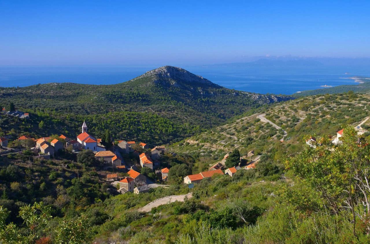 Velo Grablje, informative guide to the island of Hvar - Hvar.com